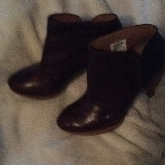 Fossil | Shoes | Ankle Boot | Poshmark